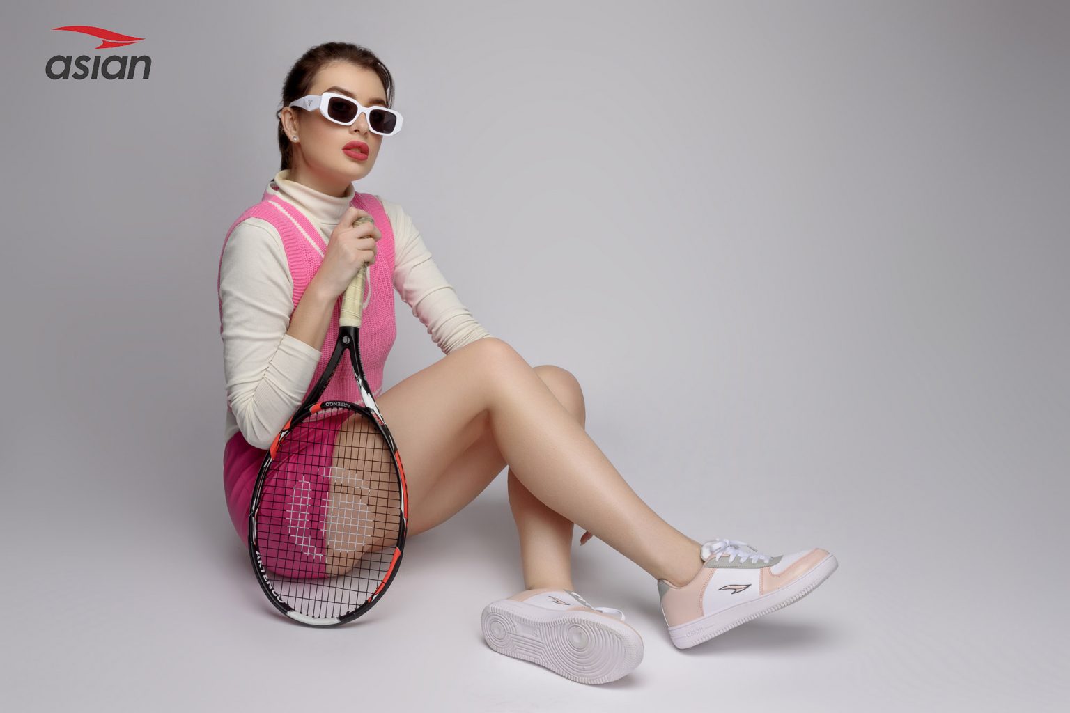 A Guide to the Best Modelling Agencies in India | How to Become a Model