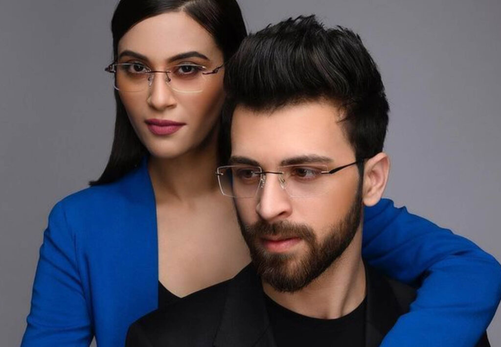 Amazon Requires Male Female Models For Ecommerce shoot